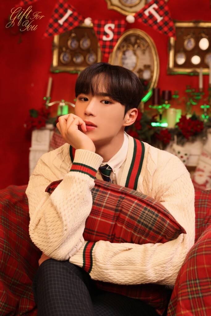 引用元:https://twitter.com/@WEi__Official